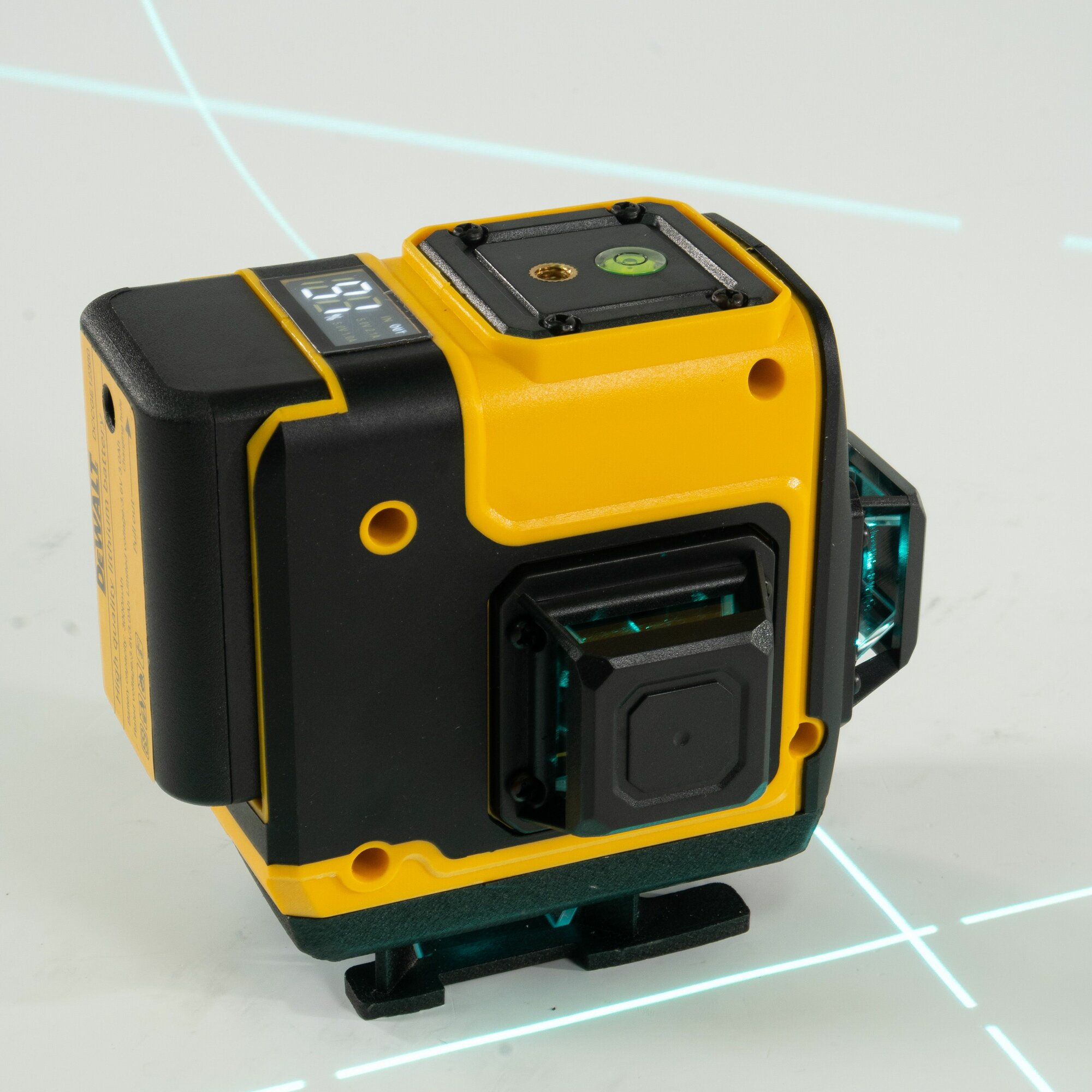 Лазерный уровень Dewalt DCCGE12360 3.6V 3.0AH