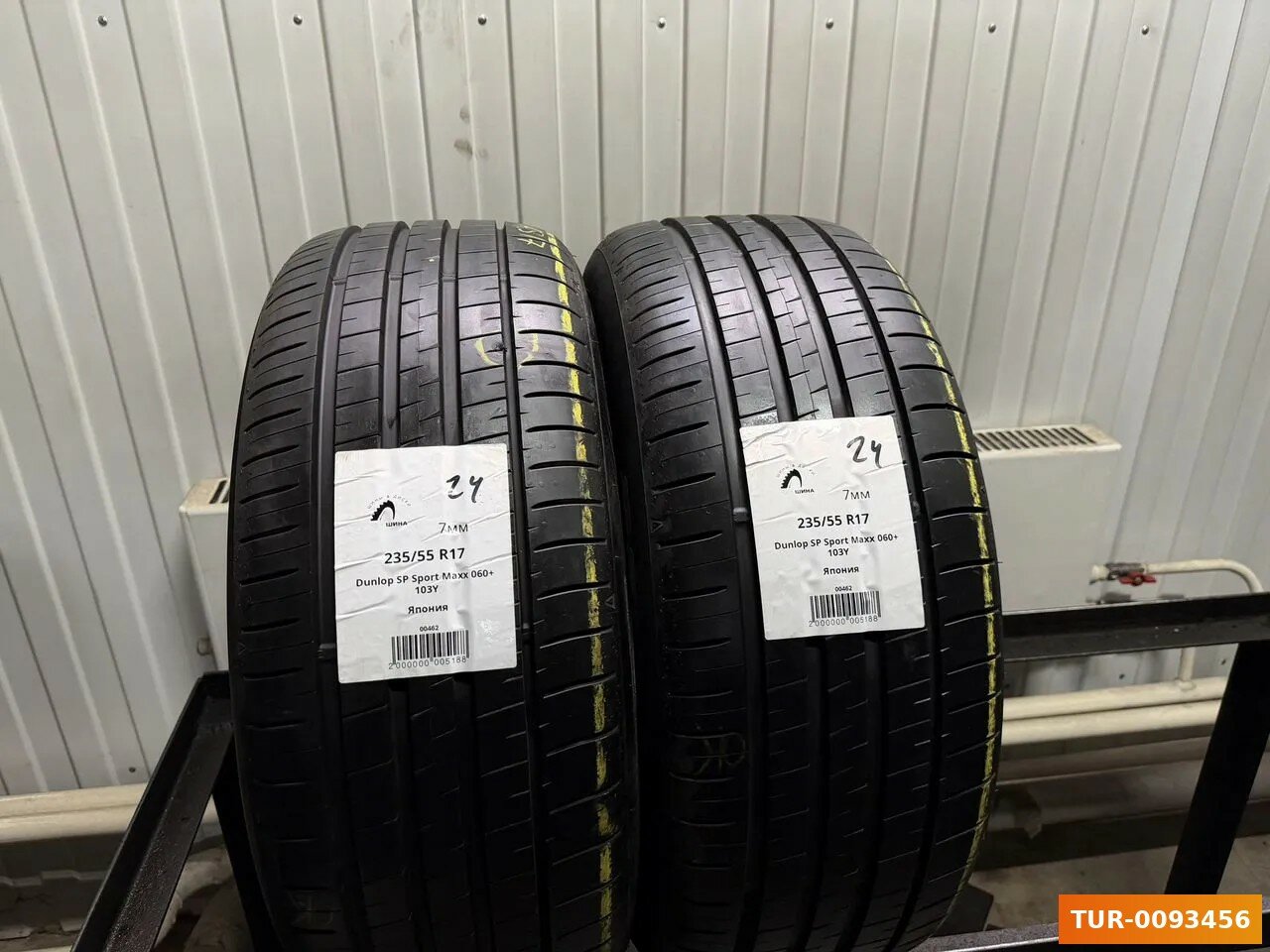 Комплект (2 шт) летних БУ шин Dunlop SP Sport Maxx 060+ 235/55 R17 10% износ 8219912546