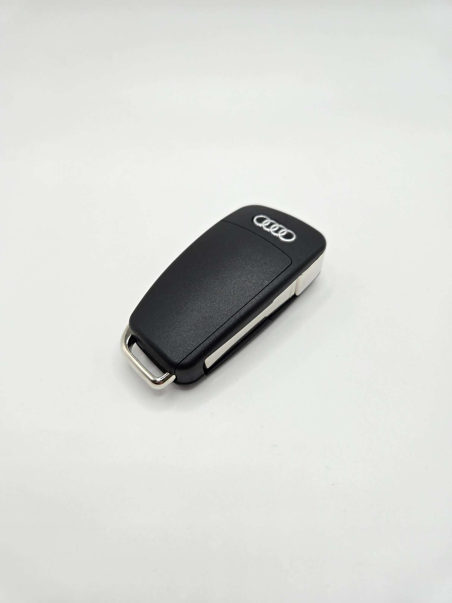 Корпус ключа Audi A1 2010-2018