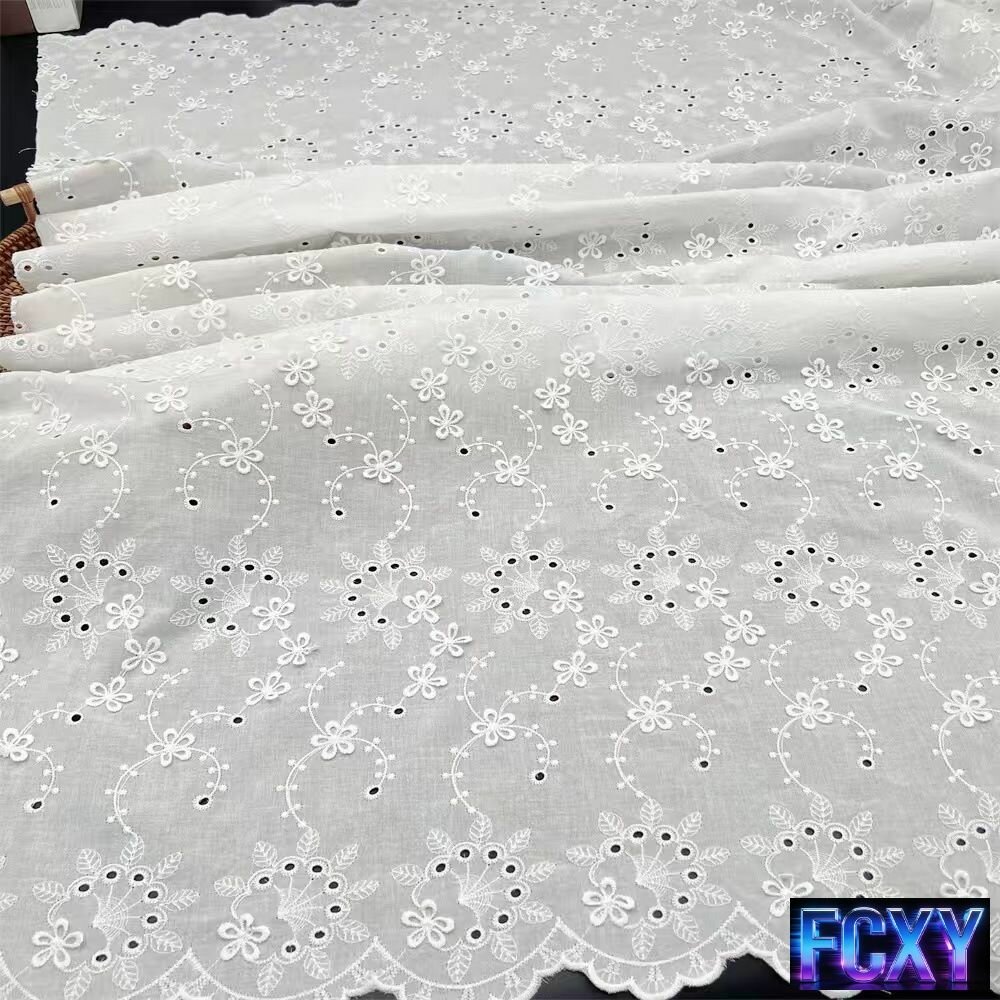 Ткань Шитье с фестонами "Ромашки", Хлопок 100%, Белый, отрез 1.9 метра.
