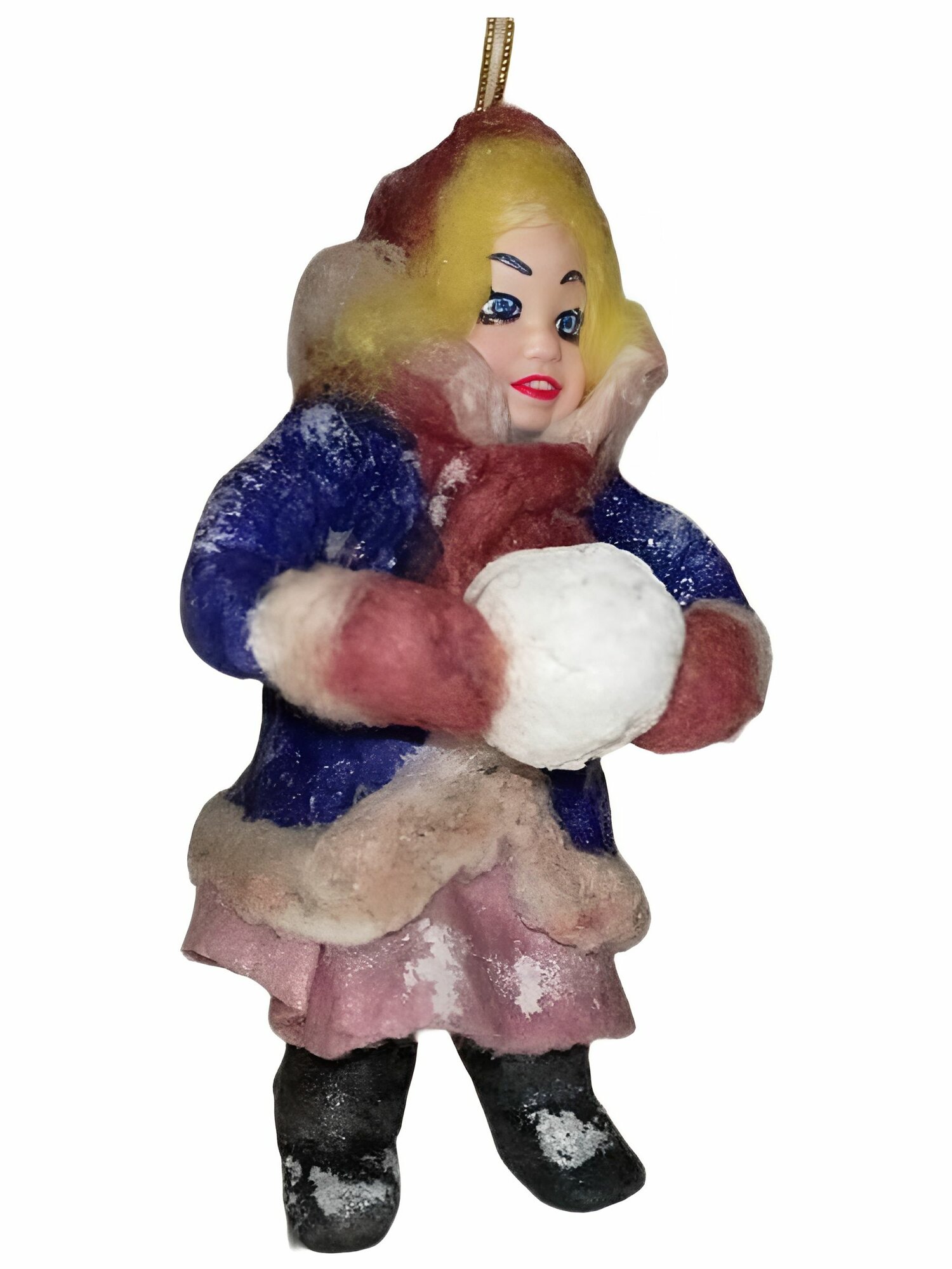 Ватная игрушка "Девочка"