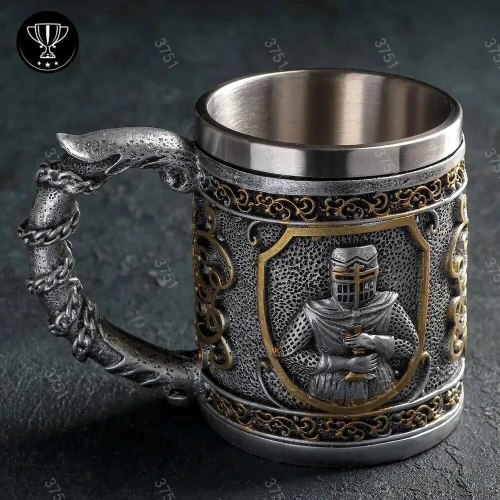 Декоративная фигурка рыцарь с кружкой, металл, для дома и офиса