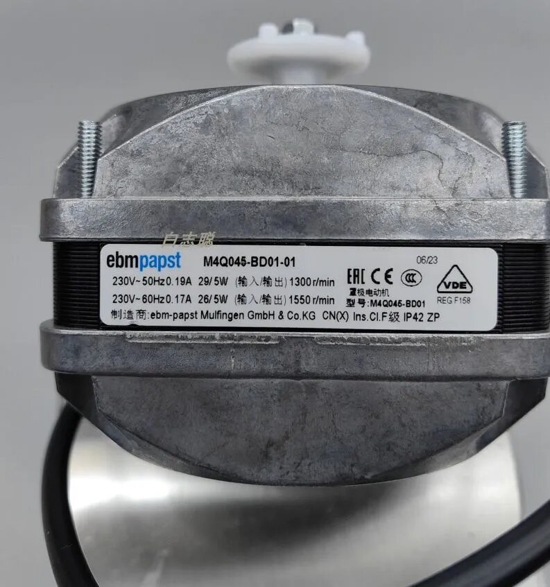 Электродвигатель Ebmpapst M4Q045-BD01-01 AC, мощность 29 W, 1300 об./мин, напряжение 230 W, M4Q045BD0101