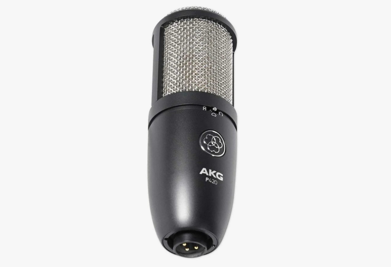 Микрофон проводной AKG P420, разъем: XLR 3 pin (M), черный