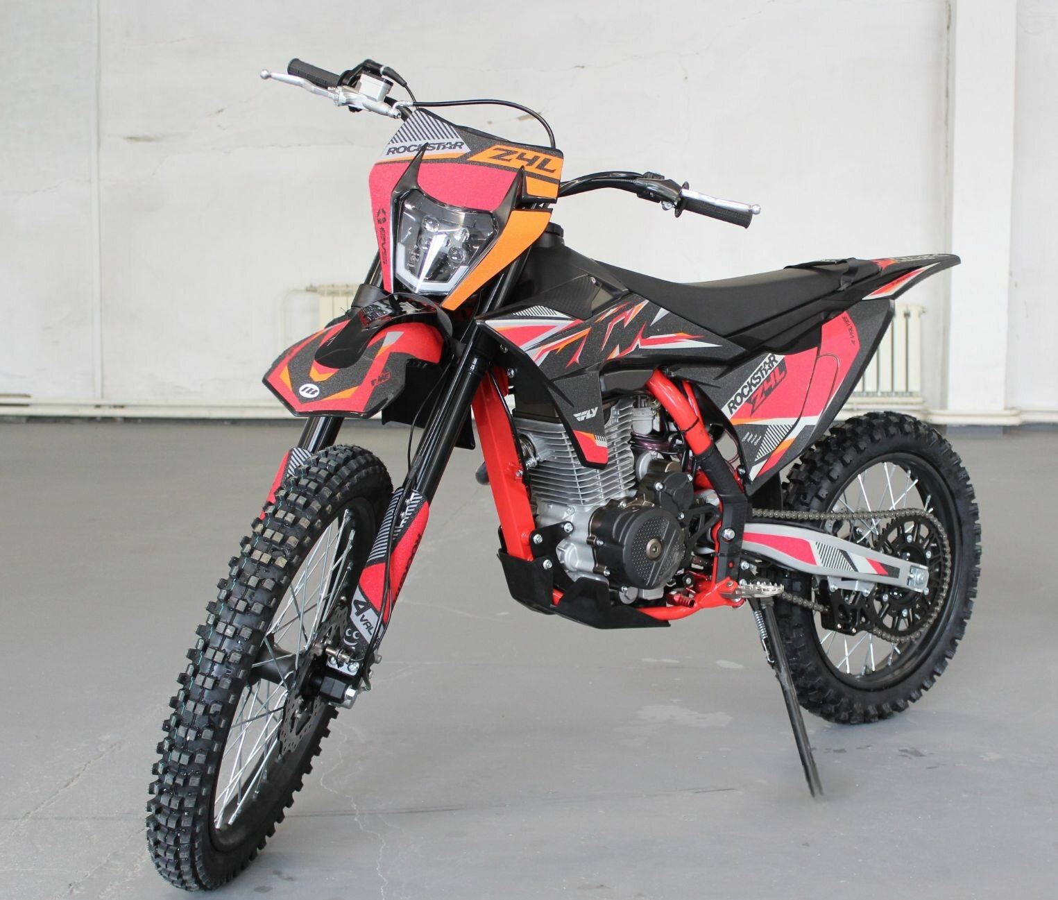 Мотоцикл кроссовый Racer Z4L_красный (без ПТС в заводской упаковке)