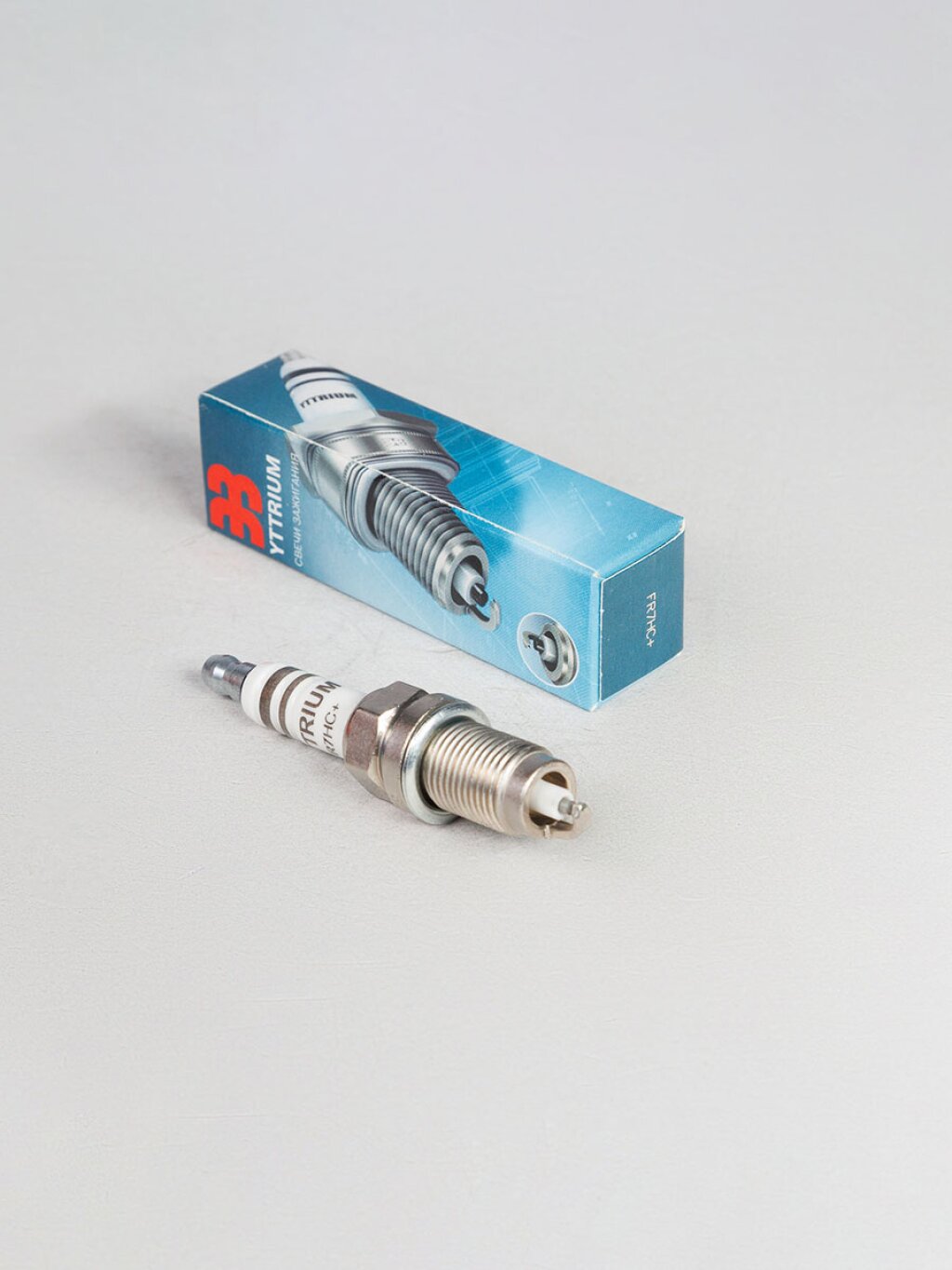 Свеча зажигания Yttrium FR7HC+ ЭЗ F01H7K0194KM4