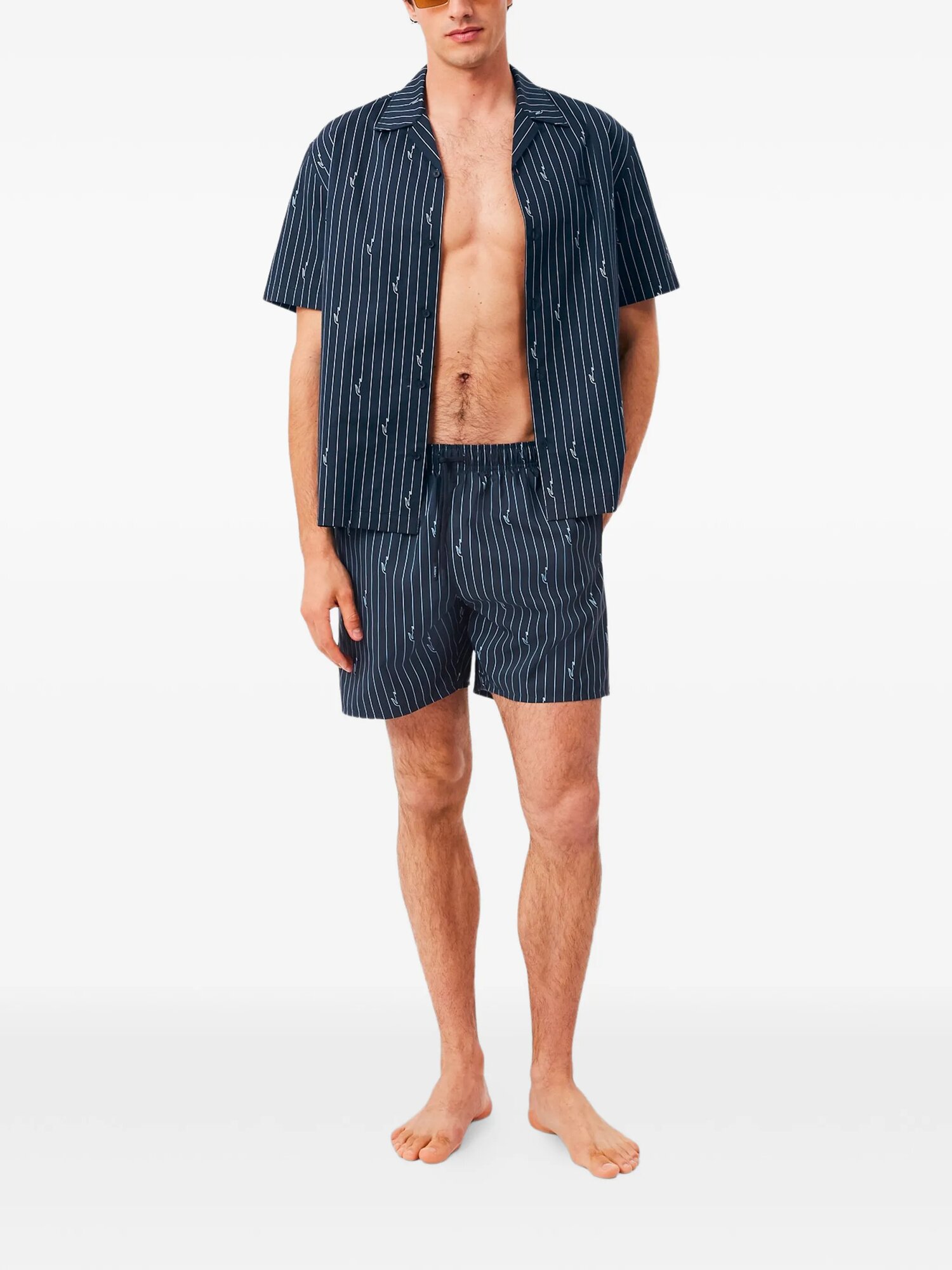 Шорты для плавания LACOSTE Pinstripe-pattern swim shorts, размер M, черный/черный — фото 1