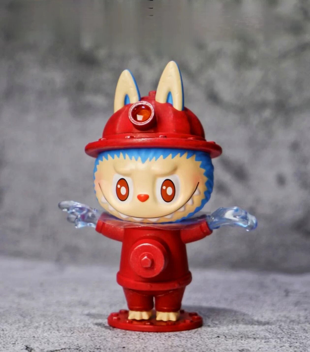 Оригинальная серия LABUBU Invisible Me: Новинка! Подтвержденная коллекционная фигурка Labubu в слепой коробке,