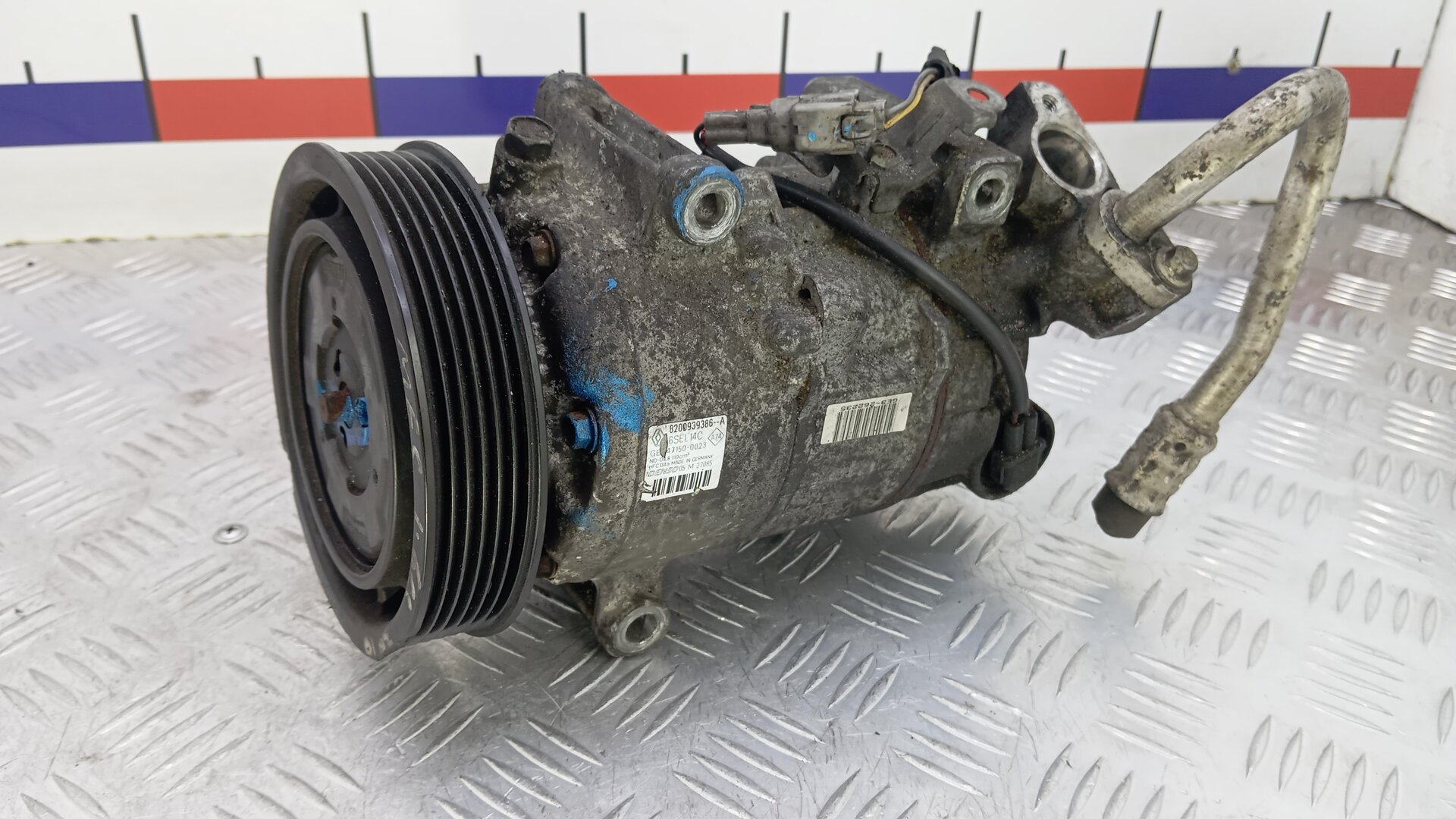 Компрессор кондиционера бензиновый RENAULT MEGANE 3, Номер 8200939386A