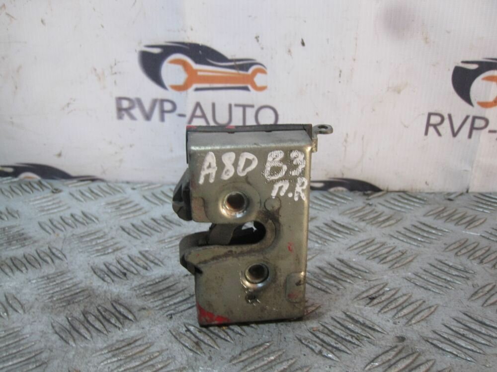 Замок передний правый Audi 80 B3 1986-1991