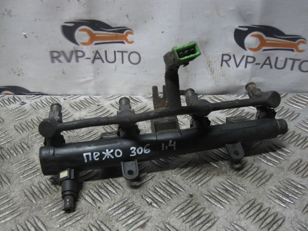 Рейка топливная рампа Peugeot 306 1.4 1997-2002