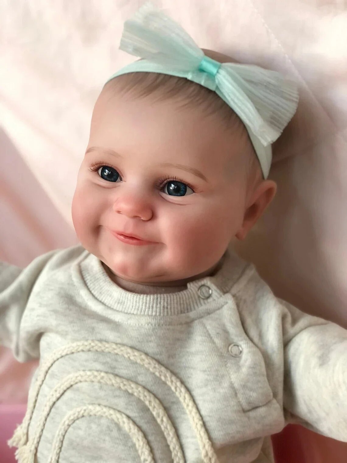 Виниловая кукла MRB Maddie 50 см Cloth Body Doll
