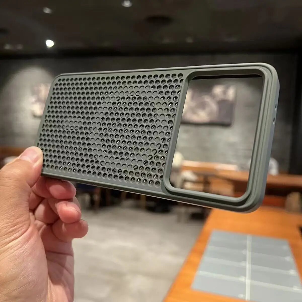 Серый противоударный чехол для Xiaomi POCO F8 Ultra carbon ash