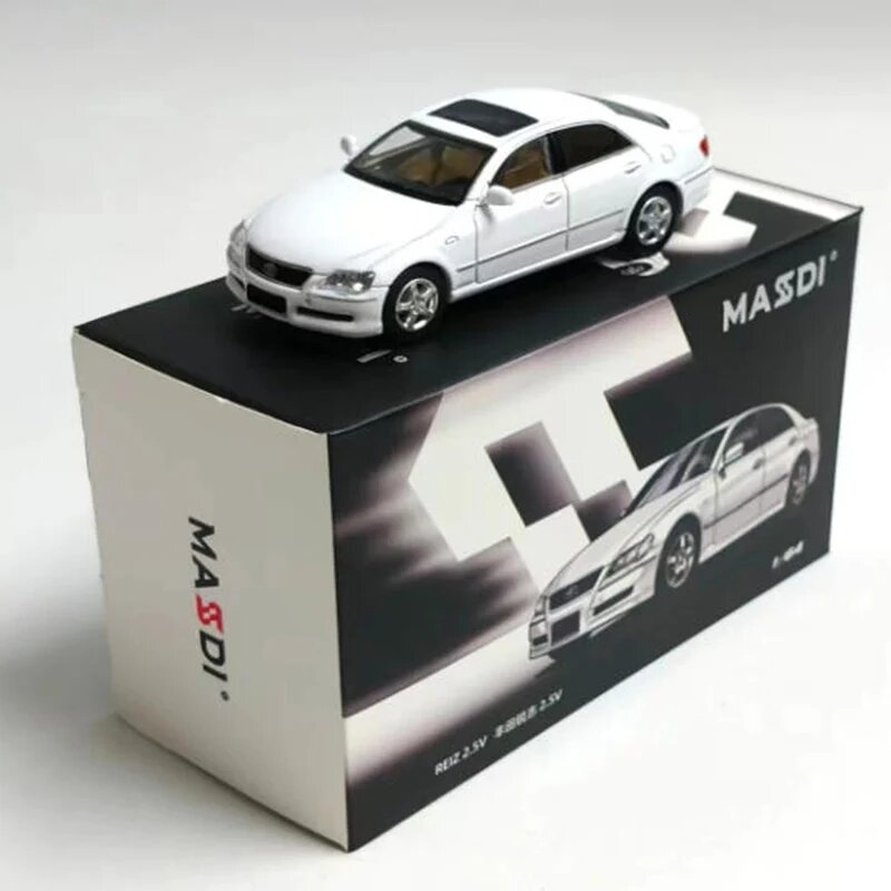 MASSDI Diecast модель Reiz X120 1:64 Белый, B