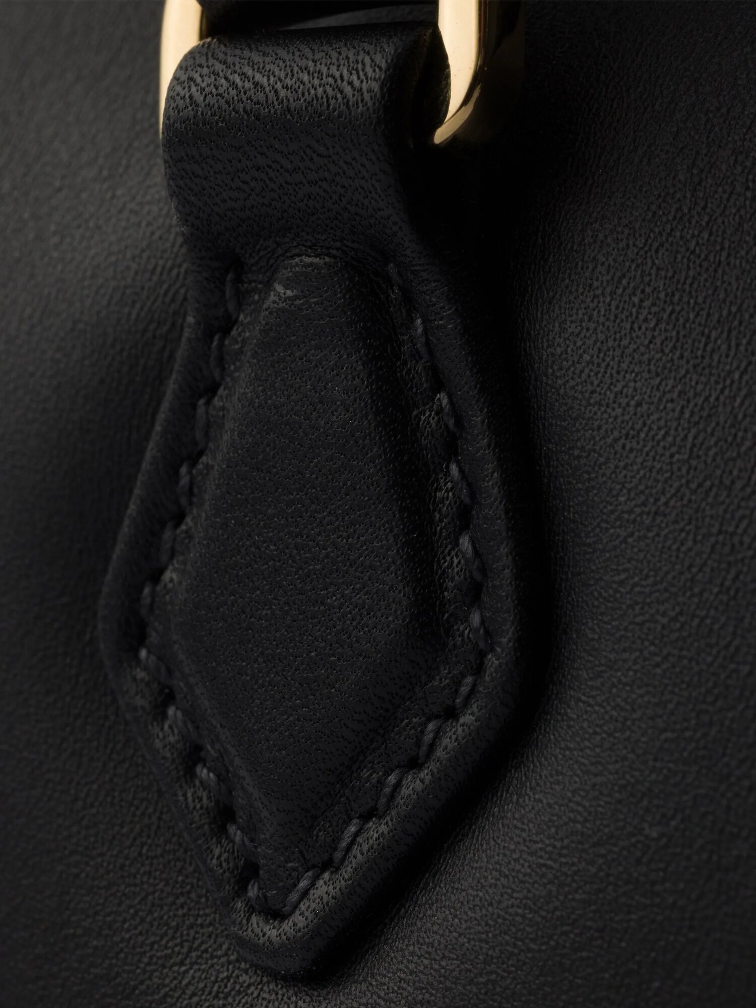Сумка Prada Medium leather top-handle bag — фото 1