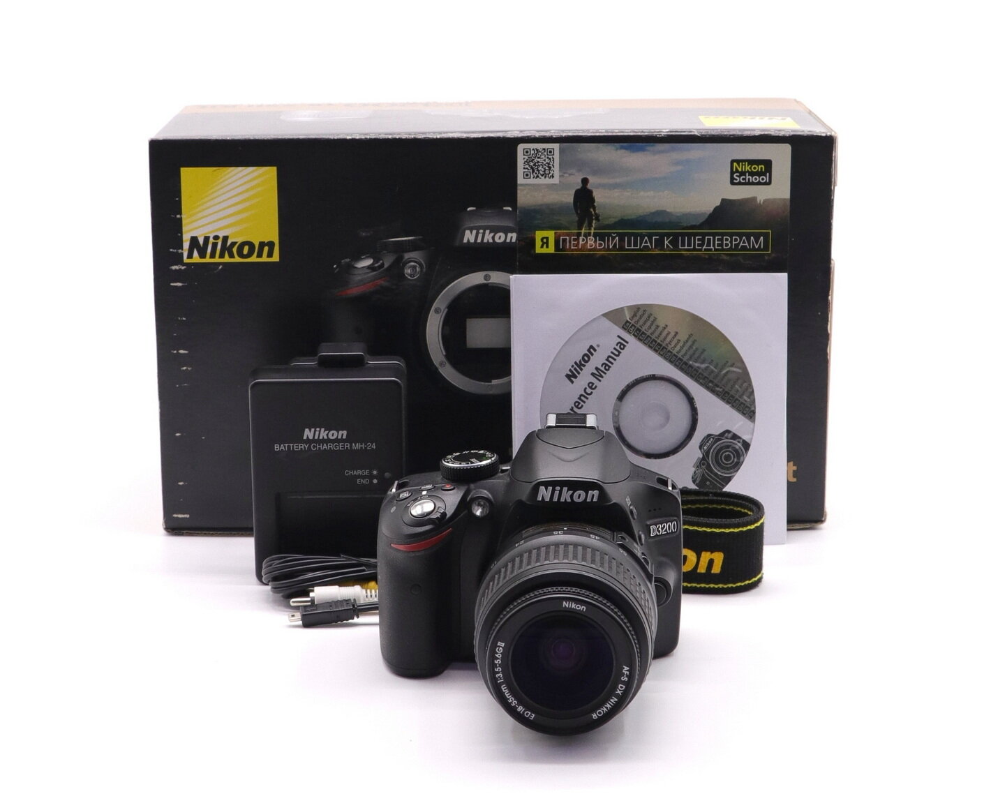 Nikon D3200 kit в упаковке (пробег 3545 кадров)
