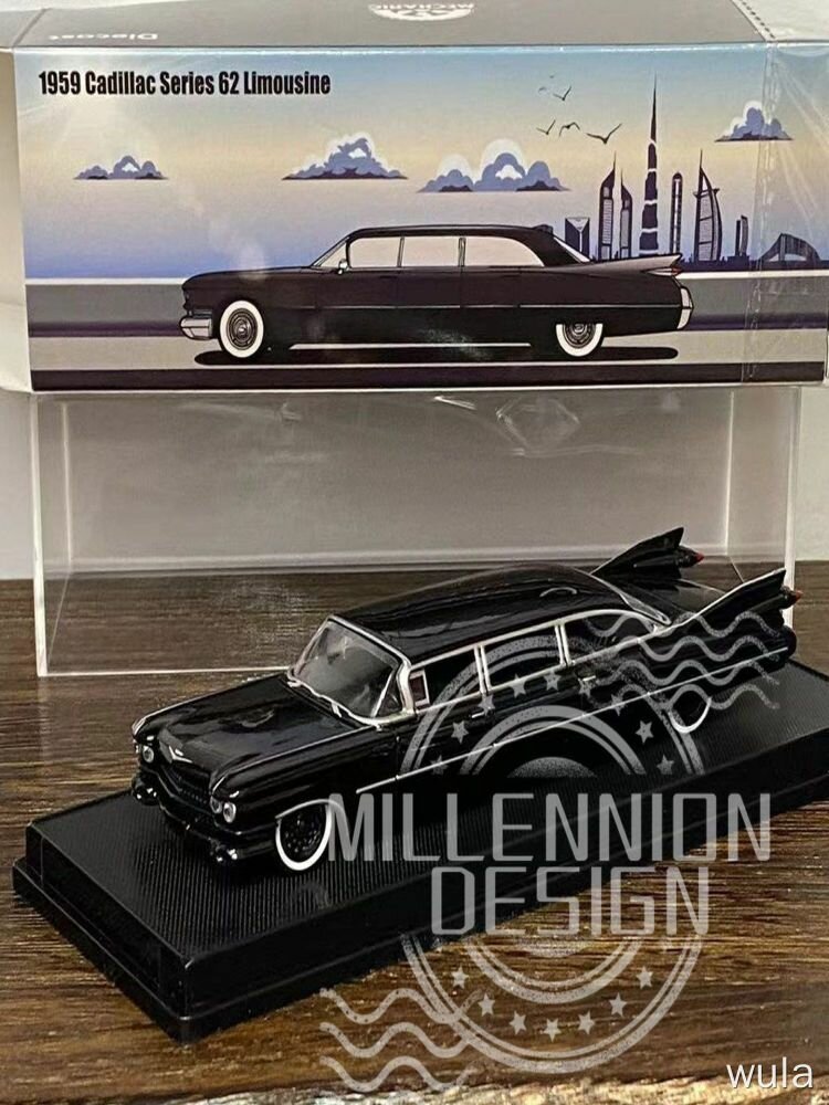 Металлическая модель автомобиля Cadillac DeVille 1:64, Mechanic