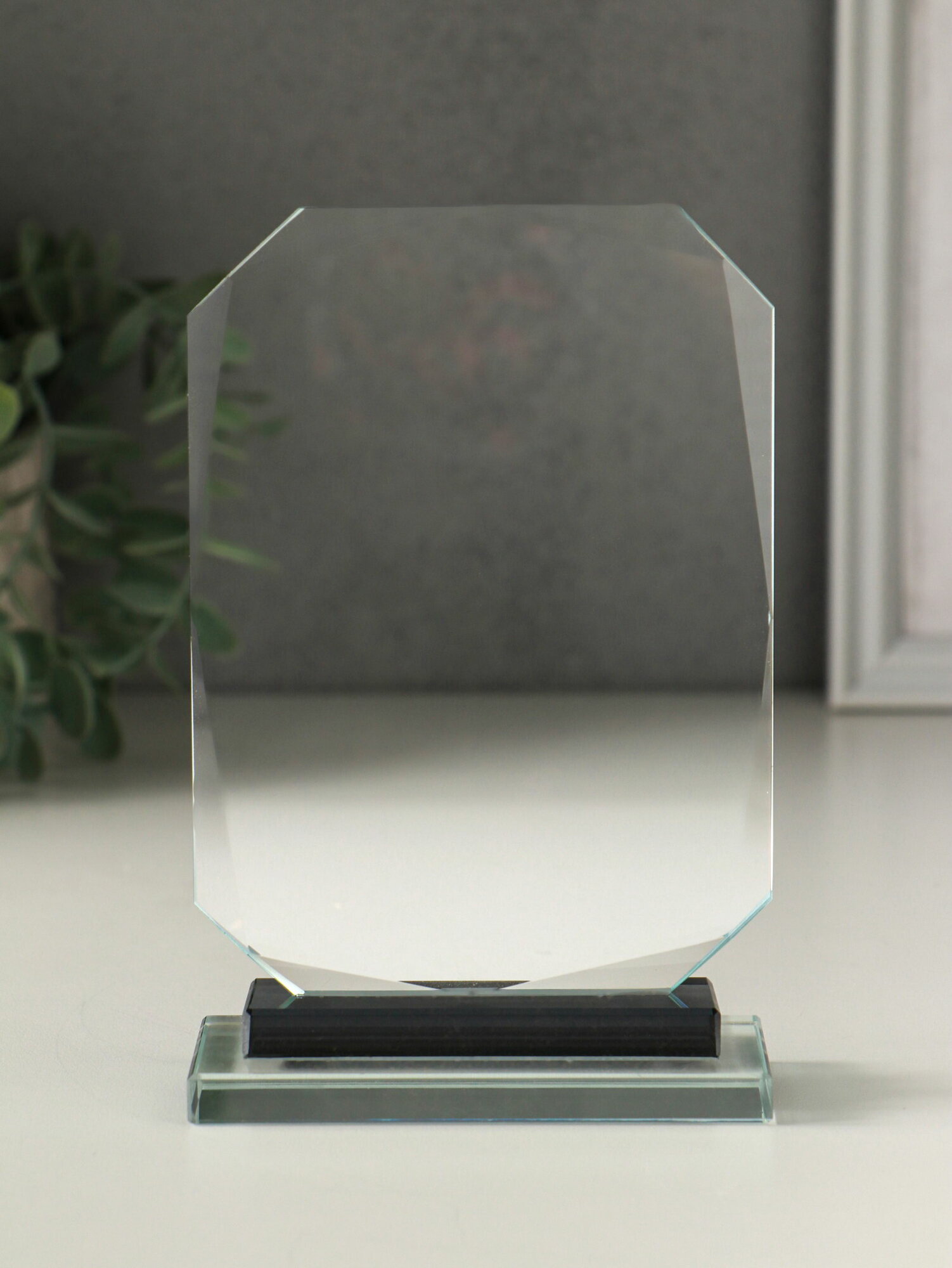 Фигура стекло "Стела наградная. Орден", под нанесение, 17x4.5x11 см
