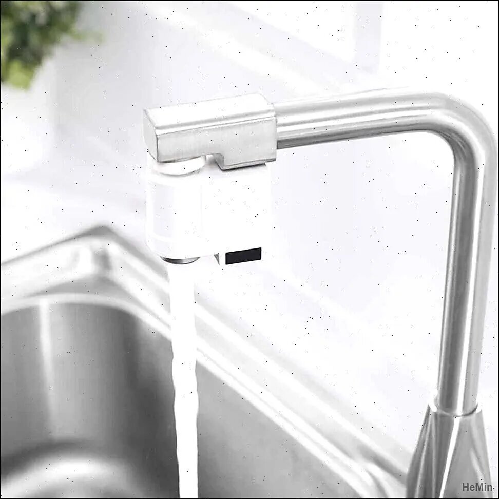 Насадка сенсорная водосберигающая на кран Mijia Automatic Water Saver Tap HD-ZNJSQ
