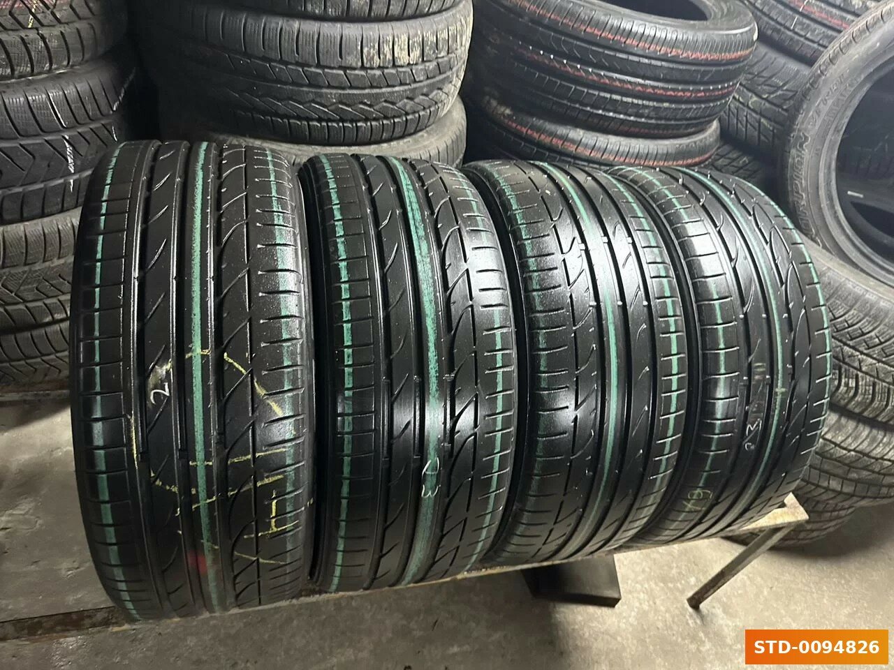 Летние шины Bridgestone Potenza S001 235/40 R19 20% износ 8311582661