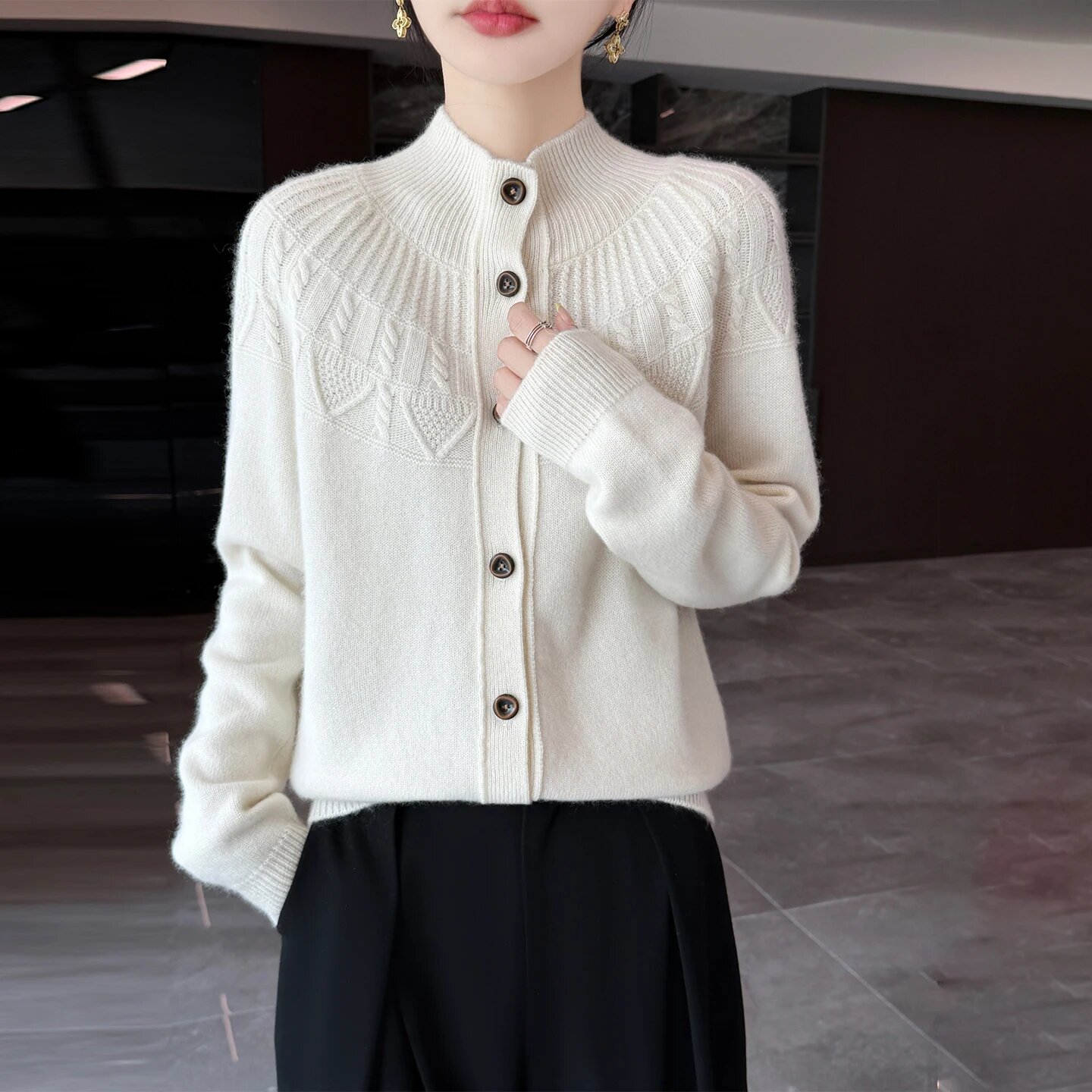 Кардиган Menca sheep