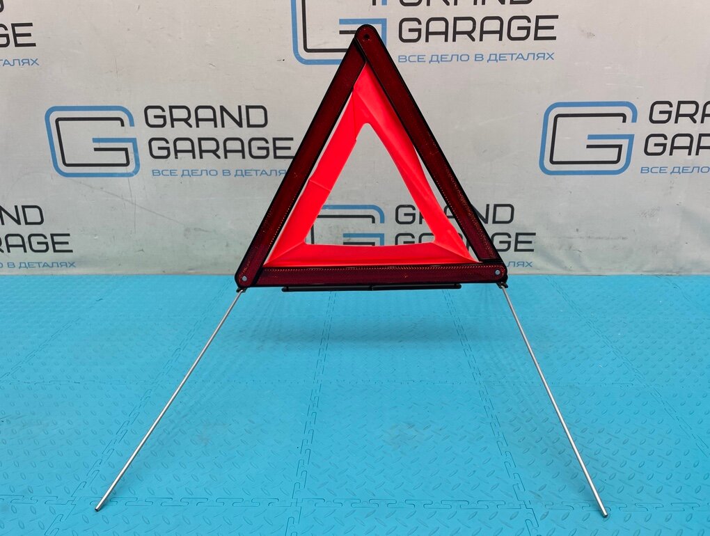 Знак аварийной остановки BMW X5 2007 E70 M57D30 3.0 OEM 71606770487