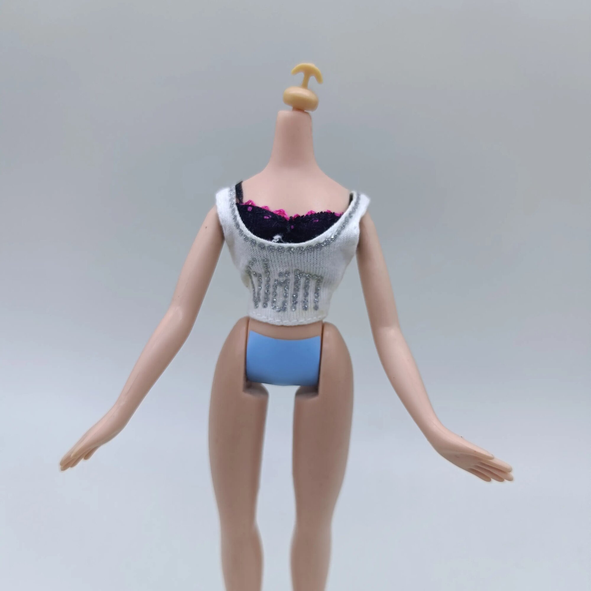 Комплект одежды для кукол Bratz 30 см