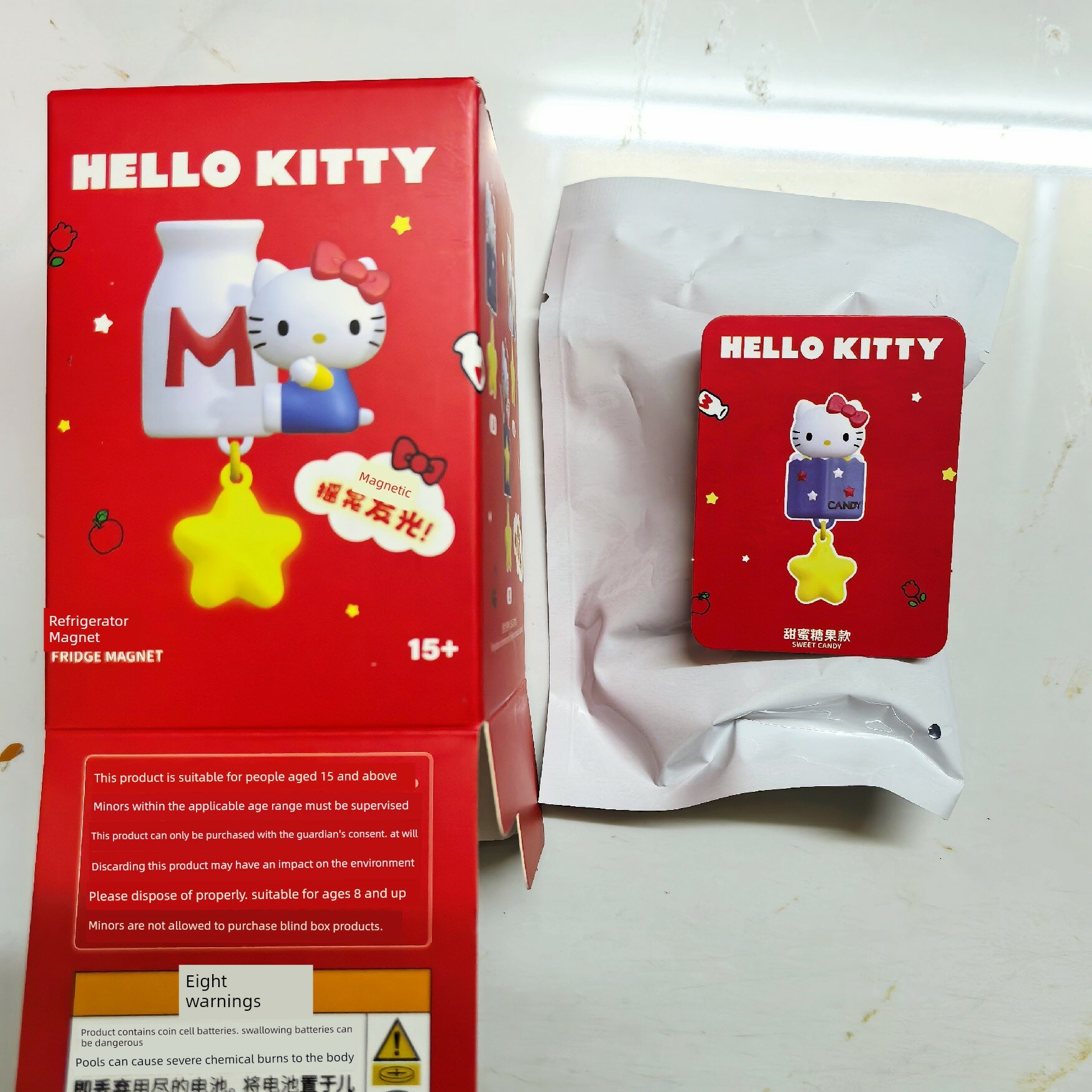 Светящийся магнит на холодильник MINISO HELLO KITTY из серии «Ретро-ресторан» (слепая коробка) Магнит на холодильник