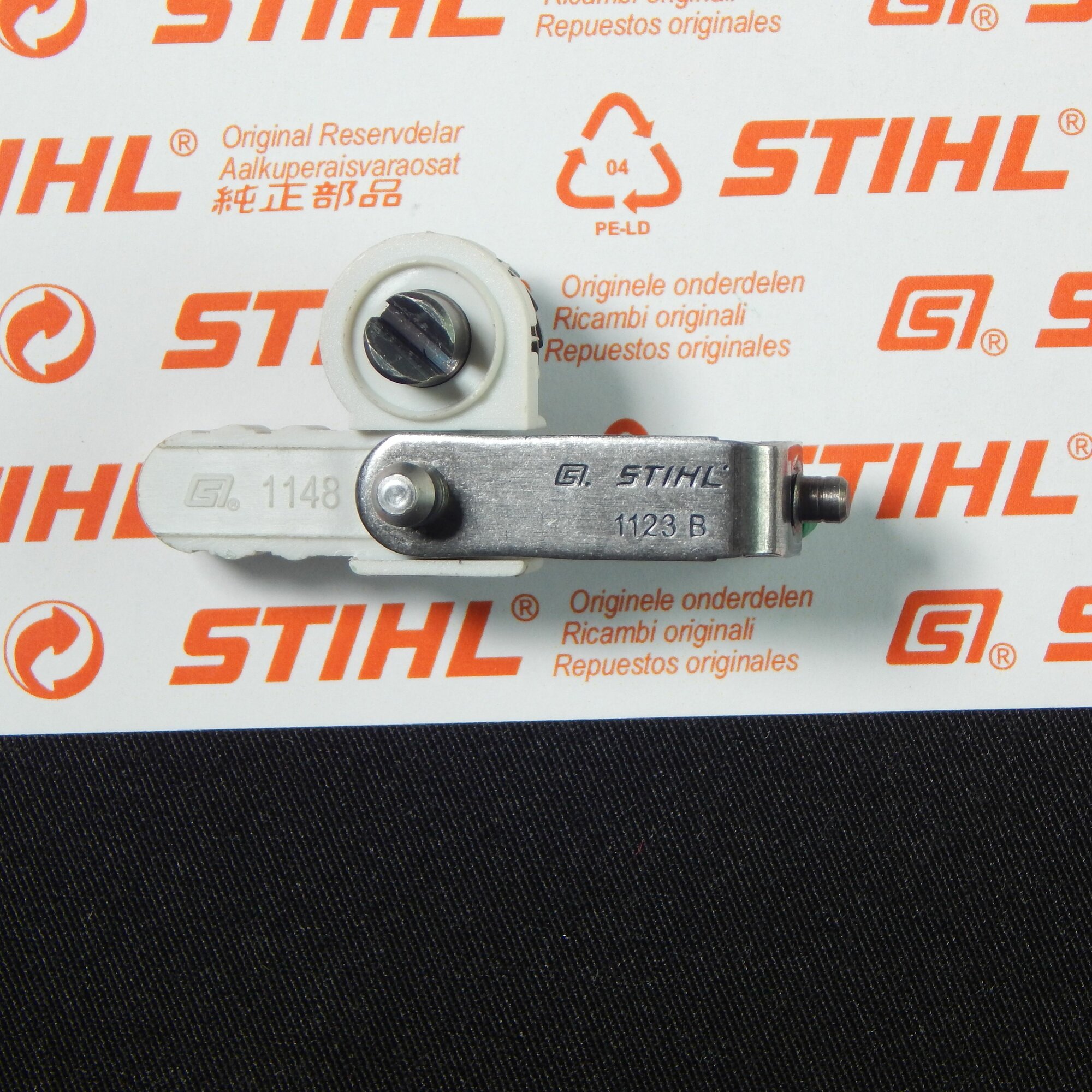 Натяжитель цепи STIHL 162, 172, 182, 212 оригинал