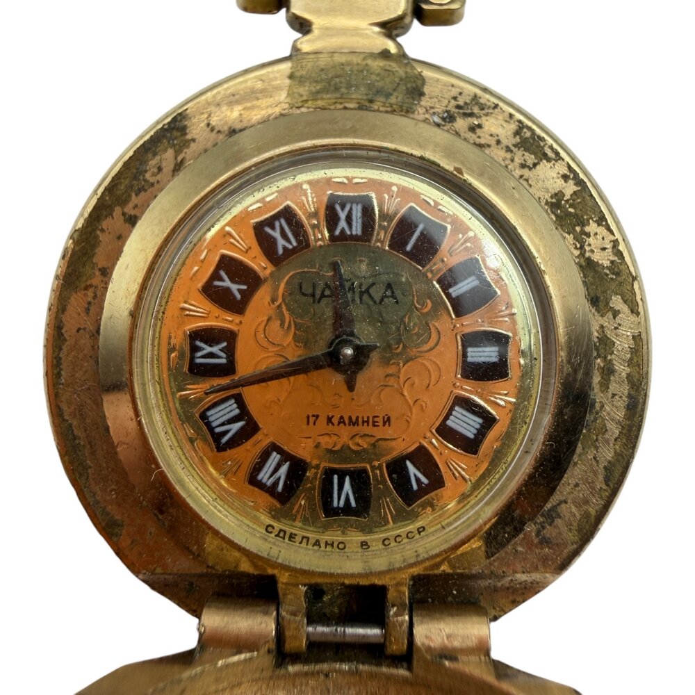 Часы-кулон "1601A - Чайка, 17 камней" 1975-1985 гг. Угличский ЧЗ, СССР