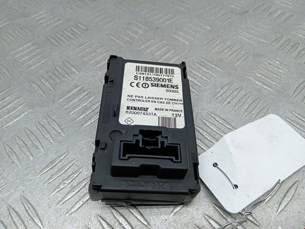 Замок зажигания / 2117559 S118539001F 8200074331 для Renault Megane 2 (с пробегом)