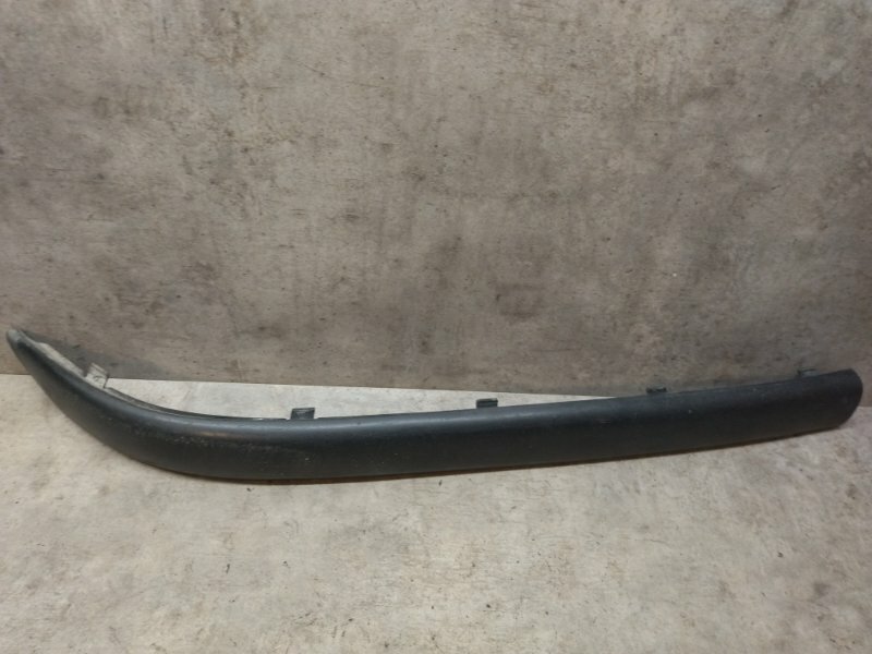 Накладка на бампер правая BMW 3 E46 51118195290