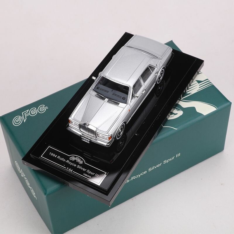 GFCC 1:64 1994 Rolls-Royce Silver Spur Классический автомобиль Литая модель