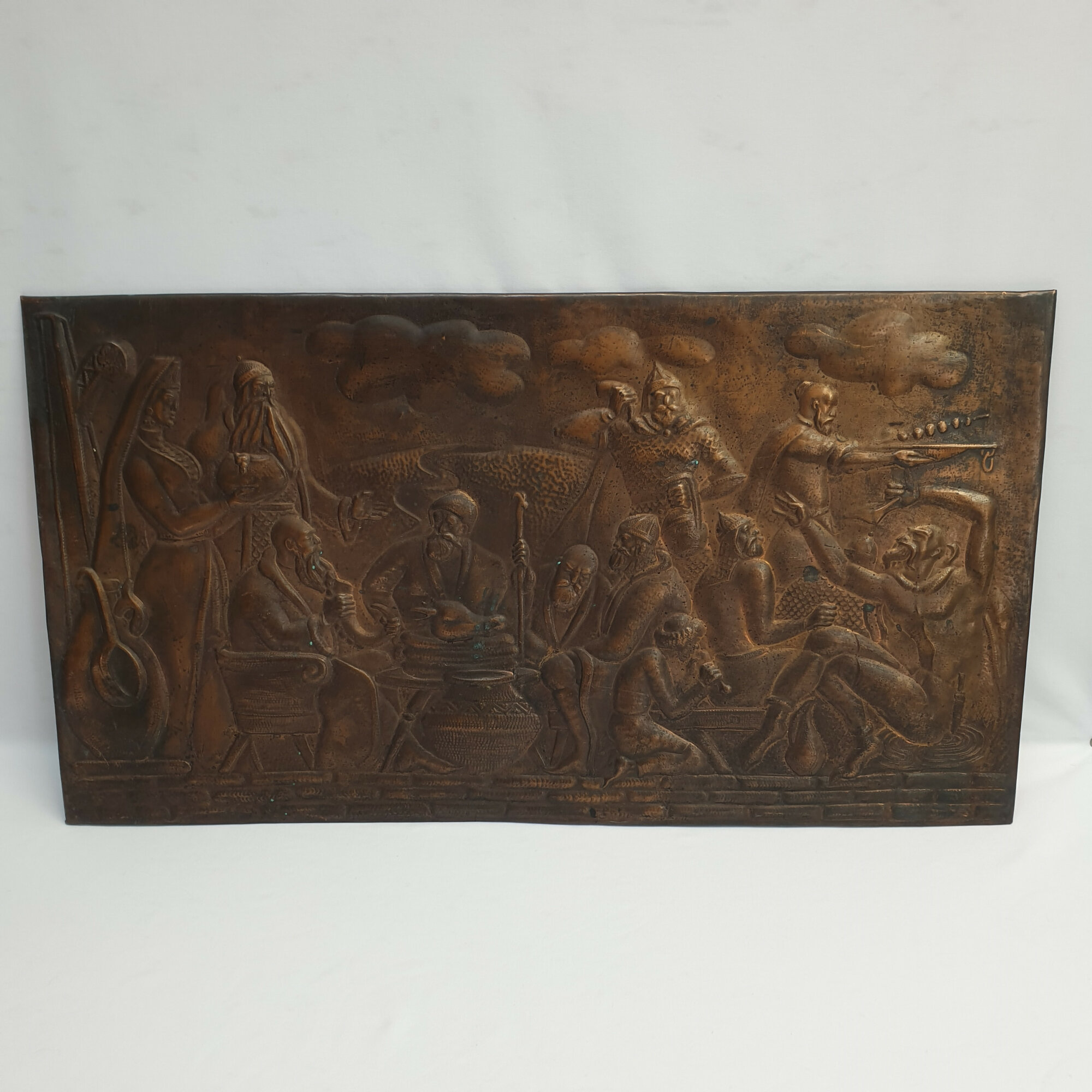 Чеканка пано СССР. Советская винтажная медная картина. Богатыри застолье 70х40 см. Русский сюжет.