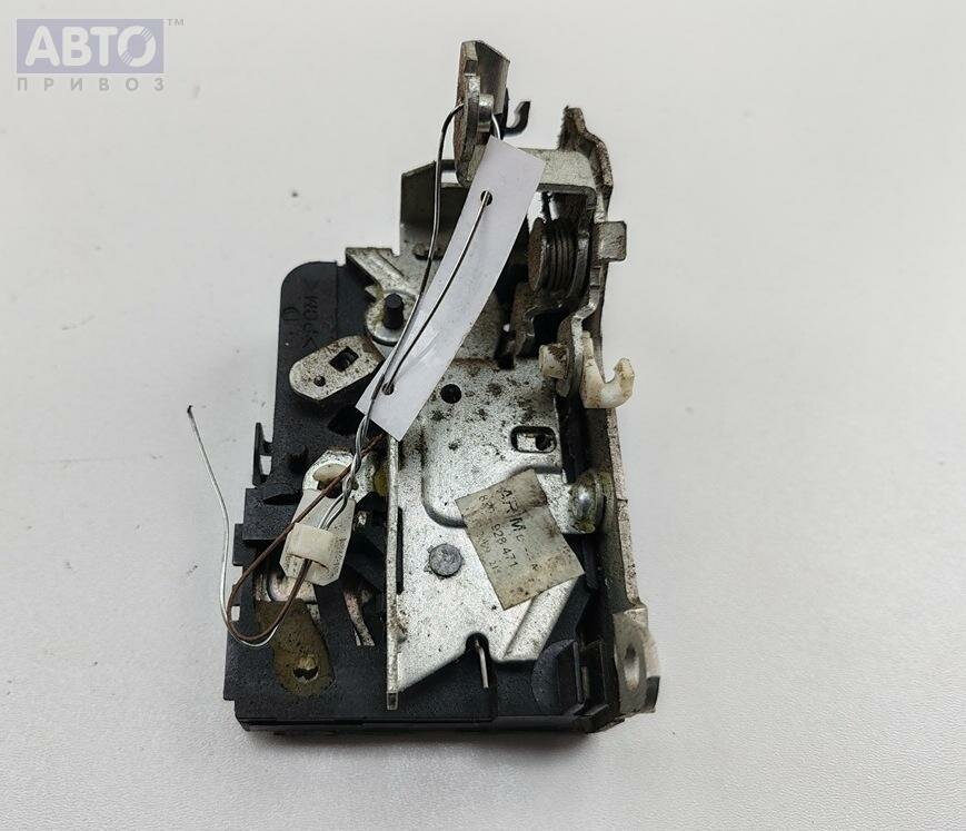 Замок двери задней правой Dacia (Renault) Logan