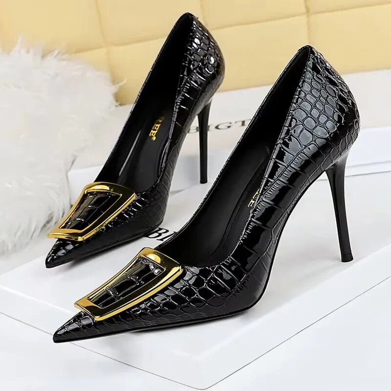 Балетки