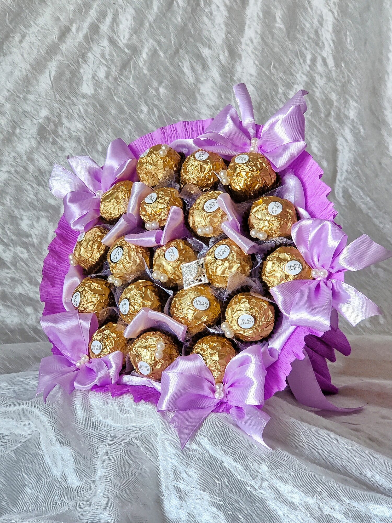 Сладкий букет из конфет "Пудра"