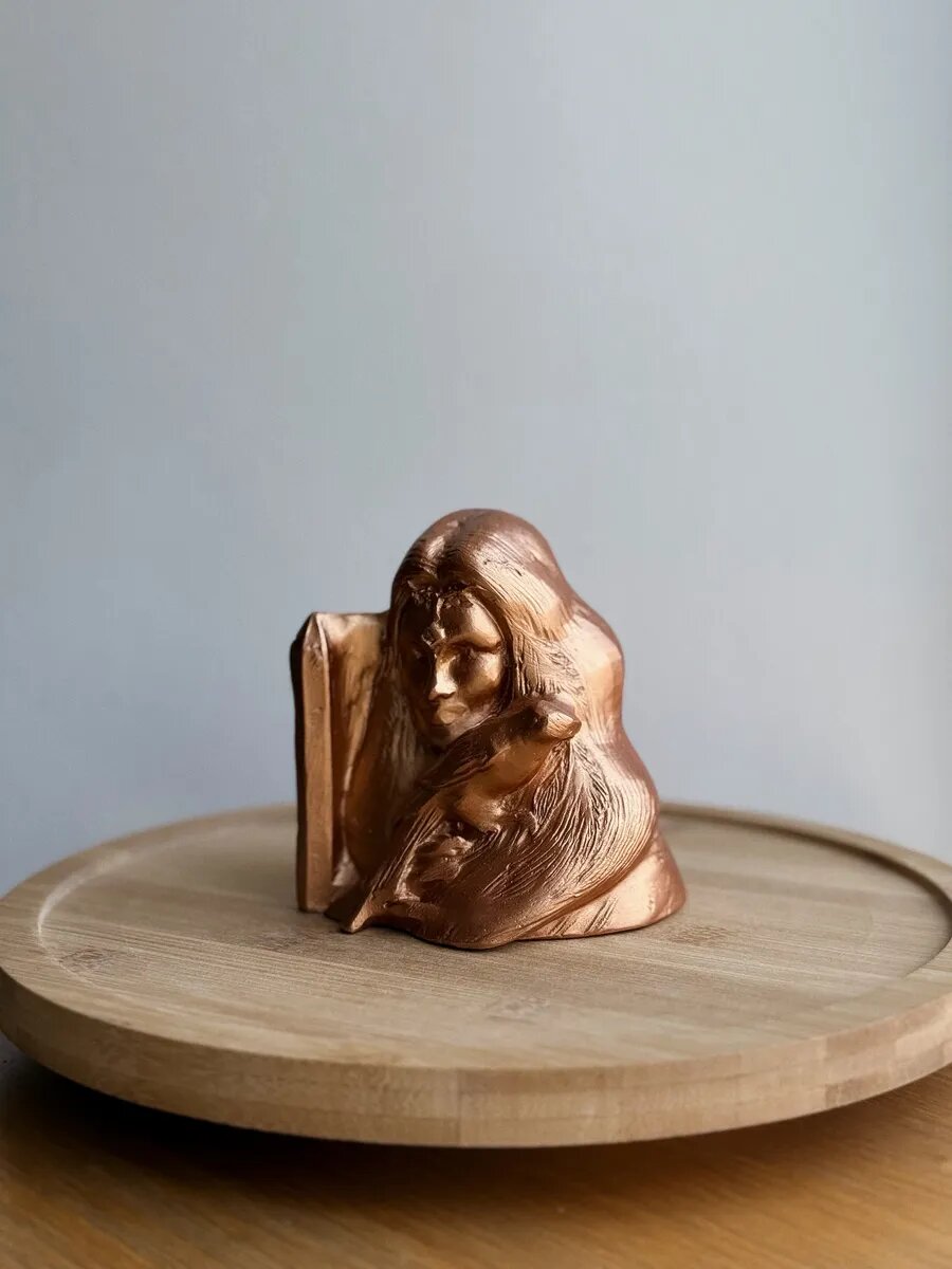 Статуэтка богиня Морриган, 9 см, из гипса, ручная работа, в цвете — фото 1