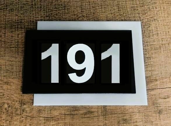 Цифры на дверь, табличка с номером черная 191