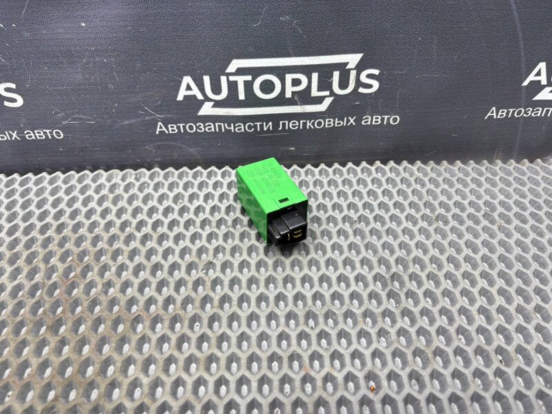 Реле указателя поворота Kia Shuma 2003 (1.6 S6D) Б/У с пробегом Арт. 22557