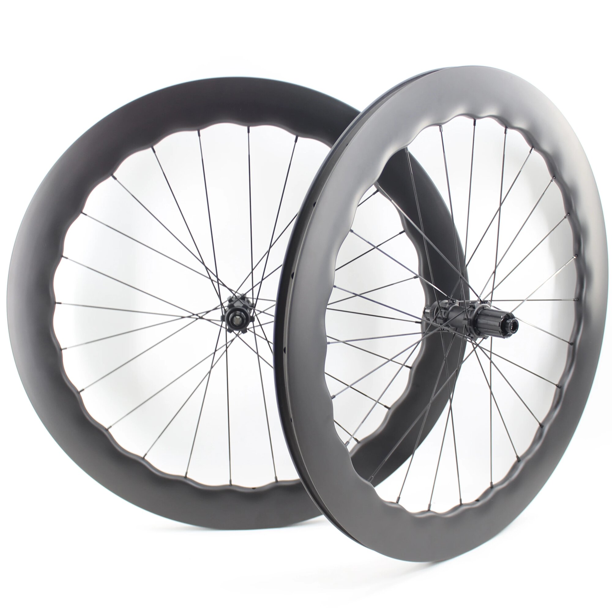 Колеса для шоссейного велосипеда 700C черные Tubeless ThruAxle 65мм