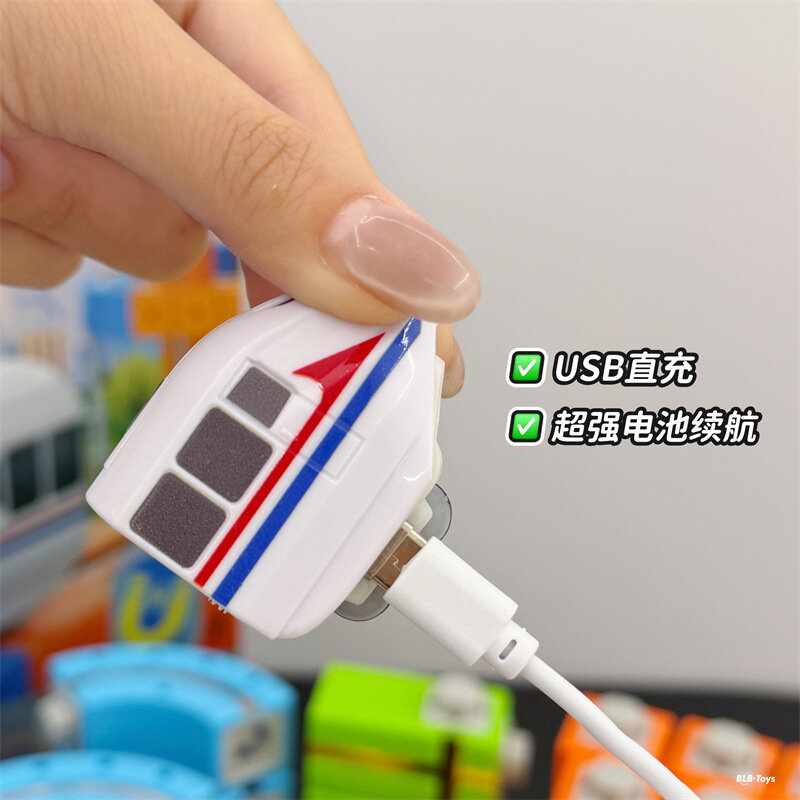 Одиночная магнитная железнодорожная игрушка с USB зарядным кабелем - детская игрушечная машинка
