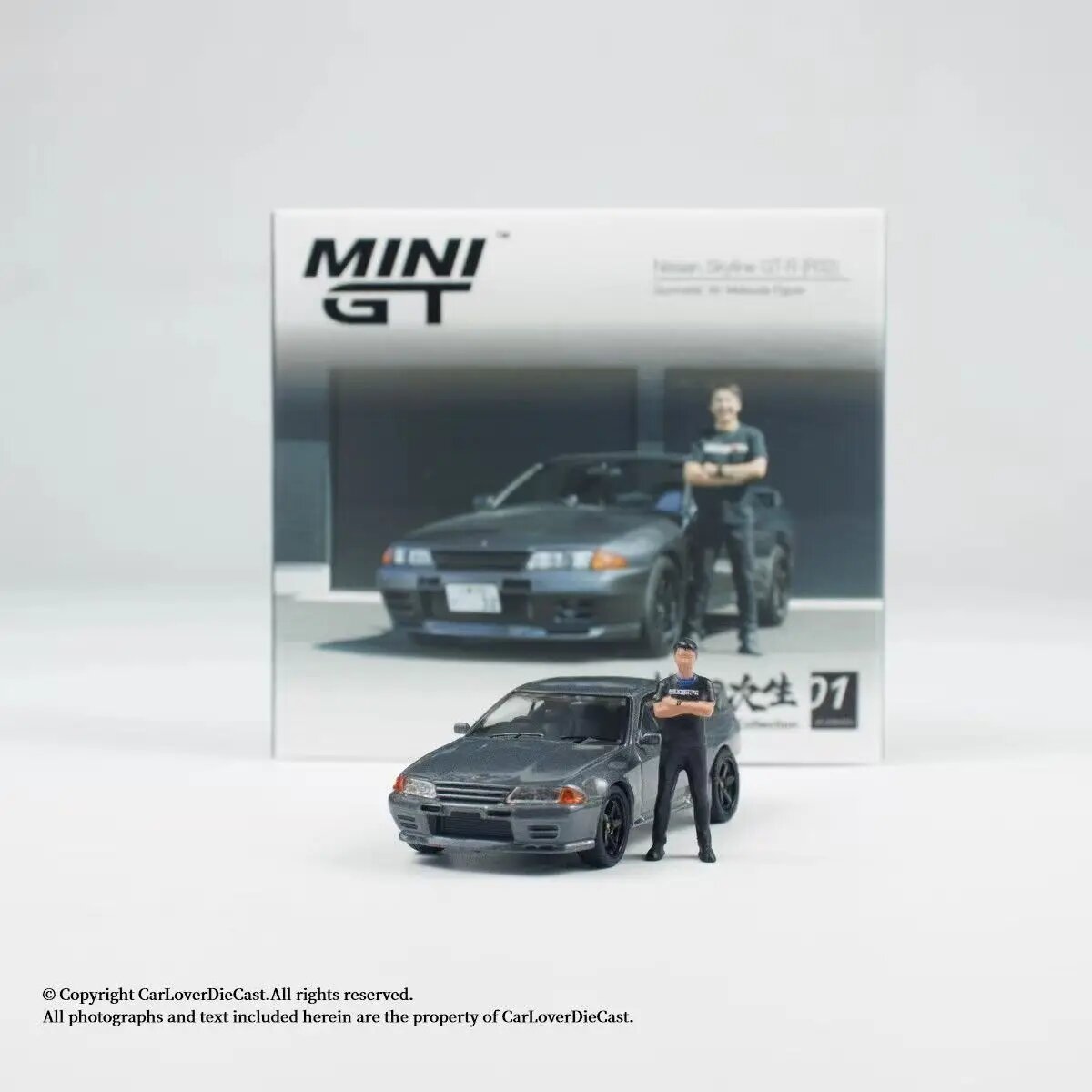 Масштабная модель Nissan Skyline GTR R32 Gunmetal TSM 1/64
