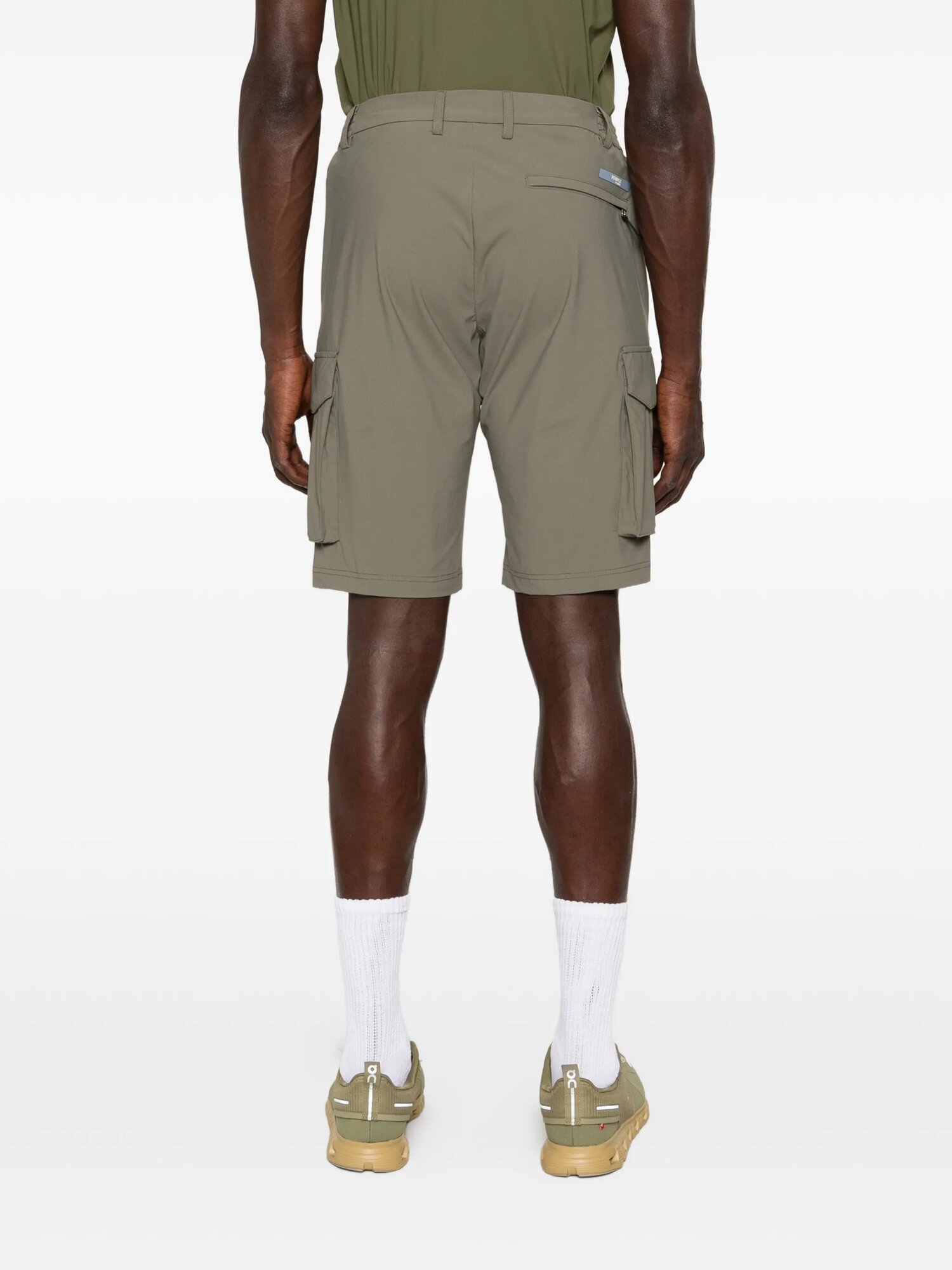 Шорты People of Shibuya Cargo-pocket shorts, размер 48, green — фото 1
