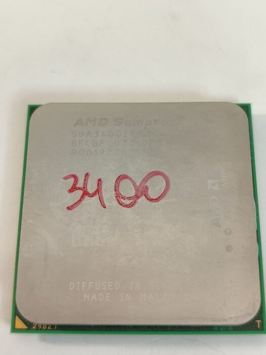 Процессор AMD Sempron 3400+ SDA3400IAA3CW AM2 1.8 ГГц