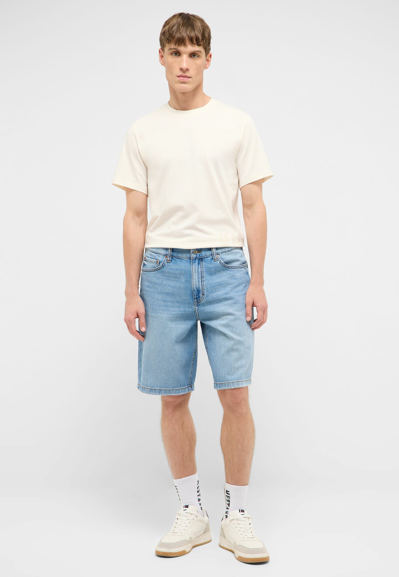 Шорты Jeff Shorts