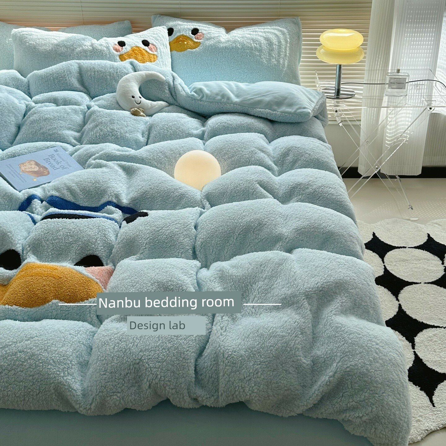 Energetic Bear | Комплект из четырех предметов INS Cream Bear: утолщенный флис из овечьей шерсти, простыня для кровати