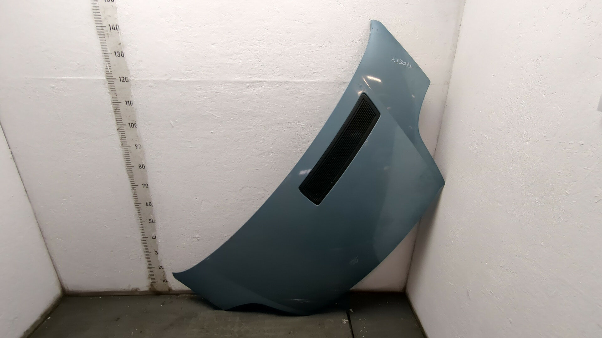 Капот Renault Trafic Б/У
