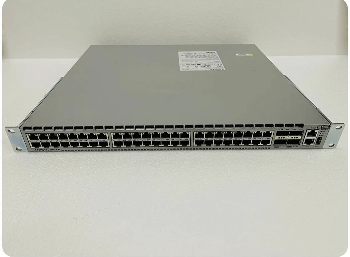 Коммутатор Arista DCS-7050TX-64-F