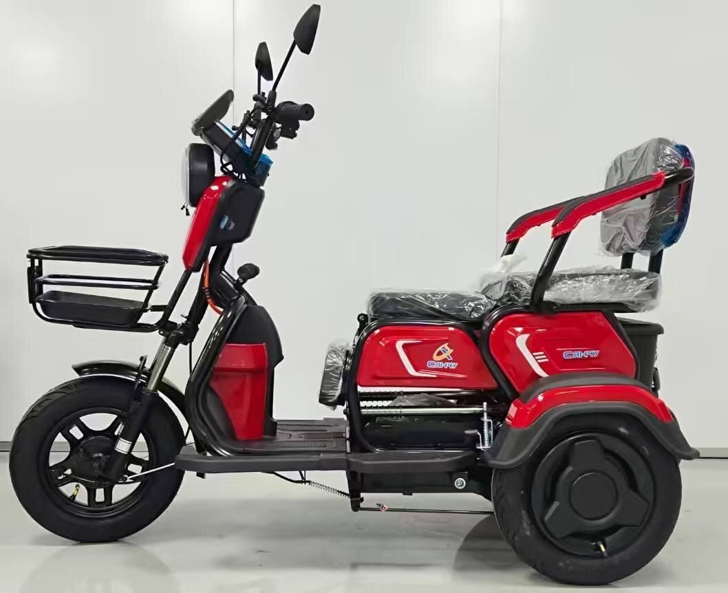 Электроскутер трехколесный Сянчу EV3 для пожилых 1000W, 48V/20AH